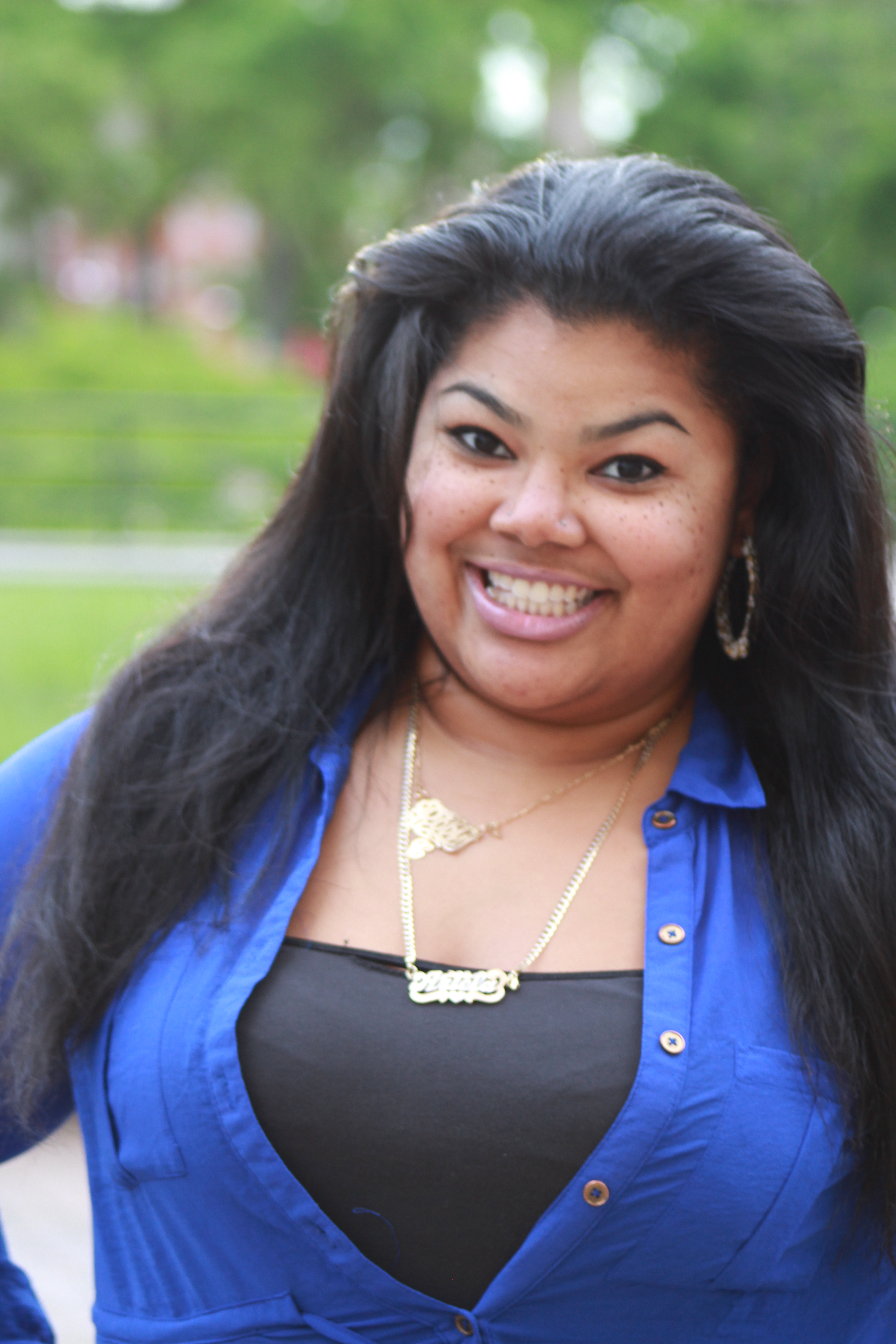 Ariela Anís – Music Journalist and Publicist